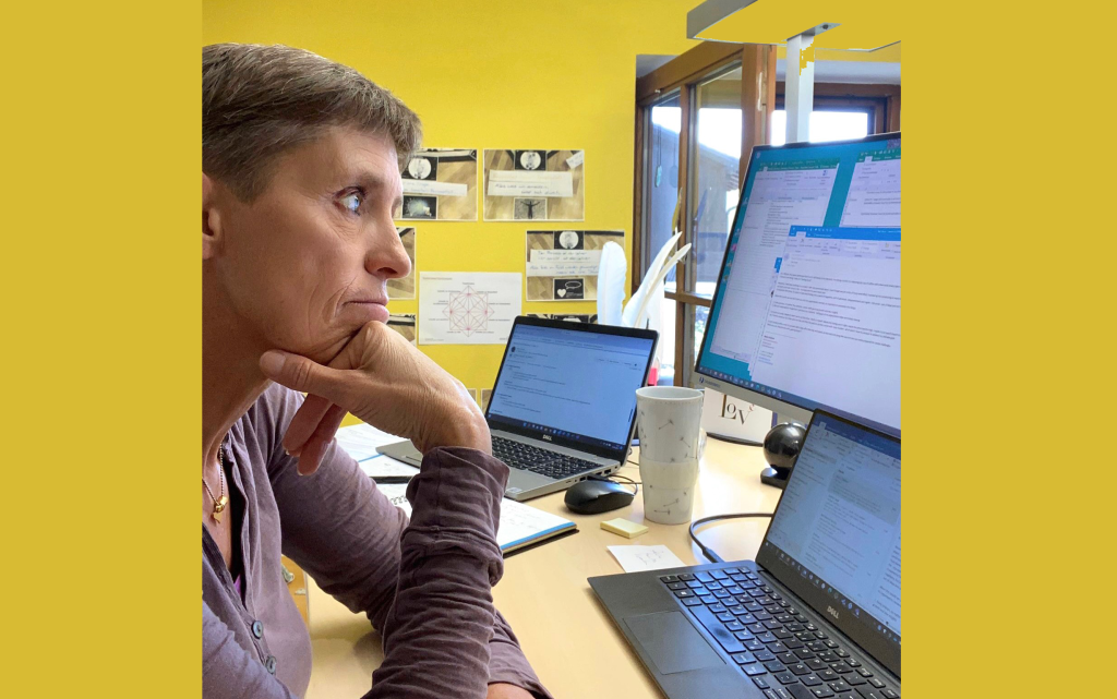 Feeling Stuck - projects & consulting